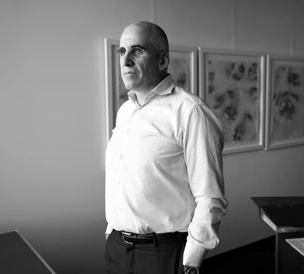 Dr. Klaus Neumann Professional, Partner - BUSE